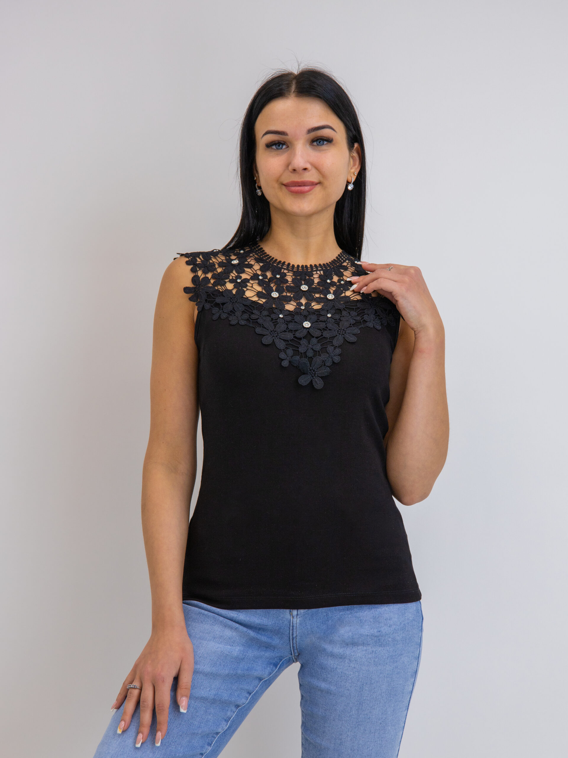 Mežģīņu tops ar kristāliem - Glamour Style